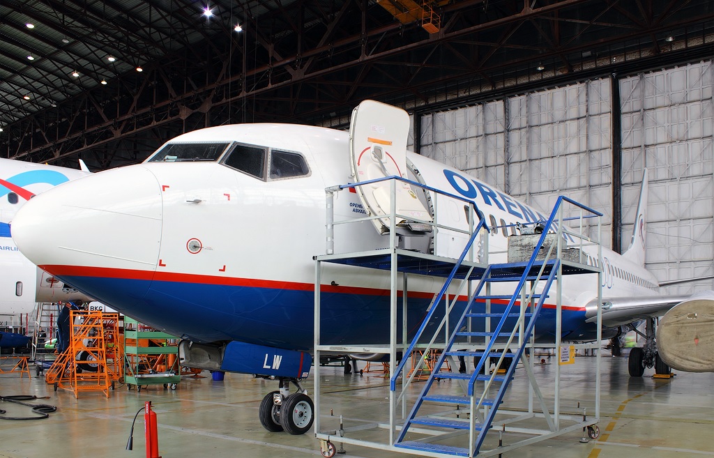 Boeing 737-800 (3) - af aviation ltd