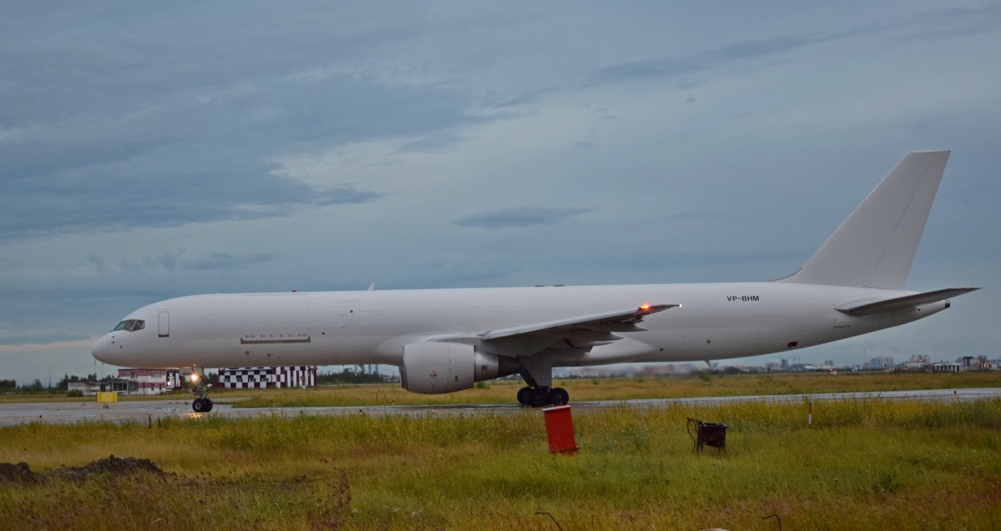 Boeing 757-200F - af aviation ltd